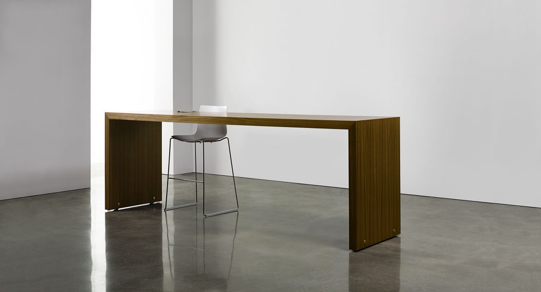 Hugo | HALCON Furniture
