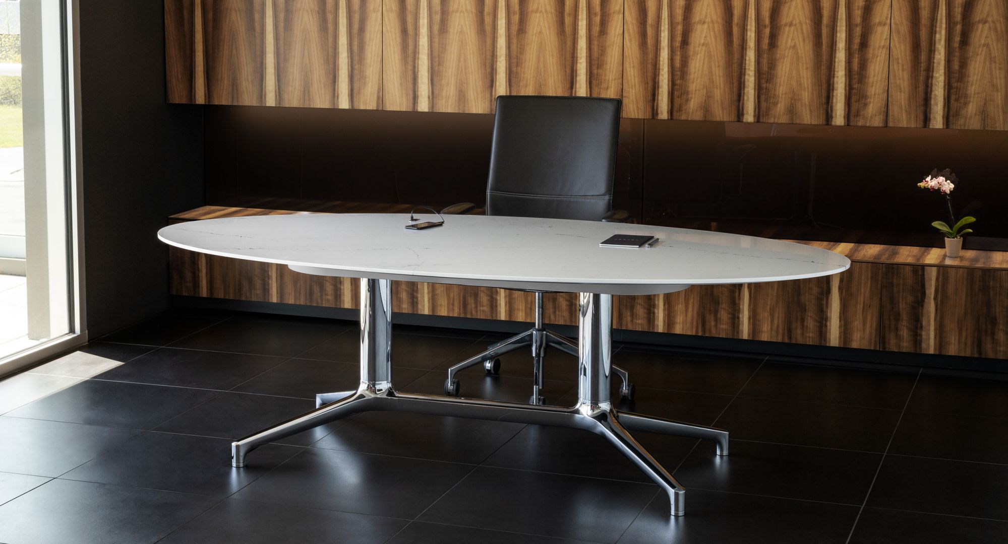 Helm | HALCON Furniture