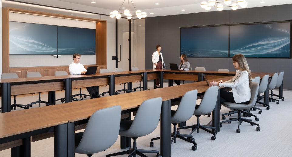 Crew | HALCON Furniture