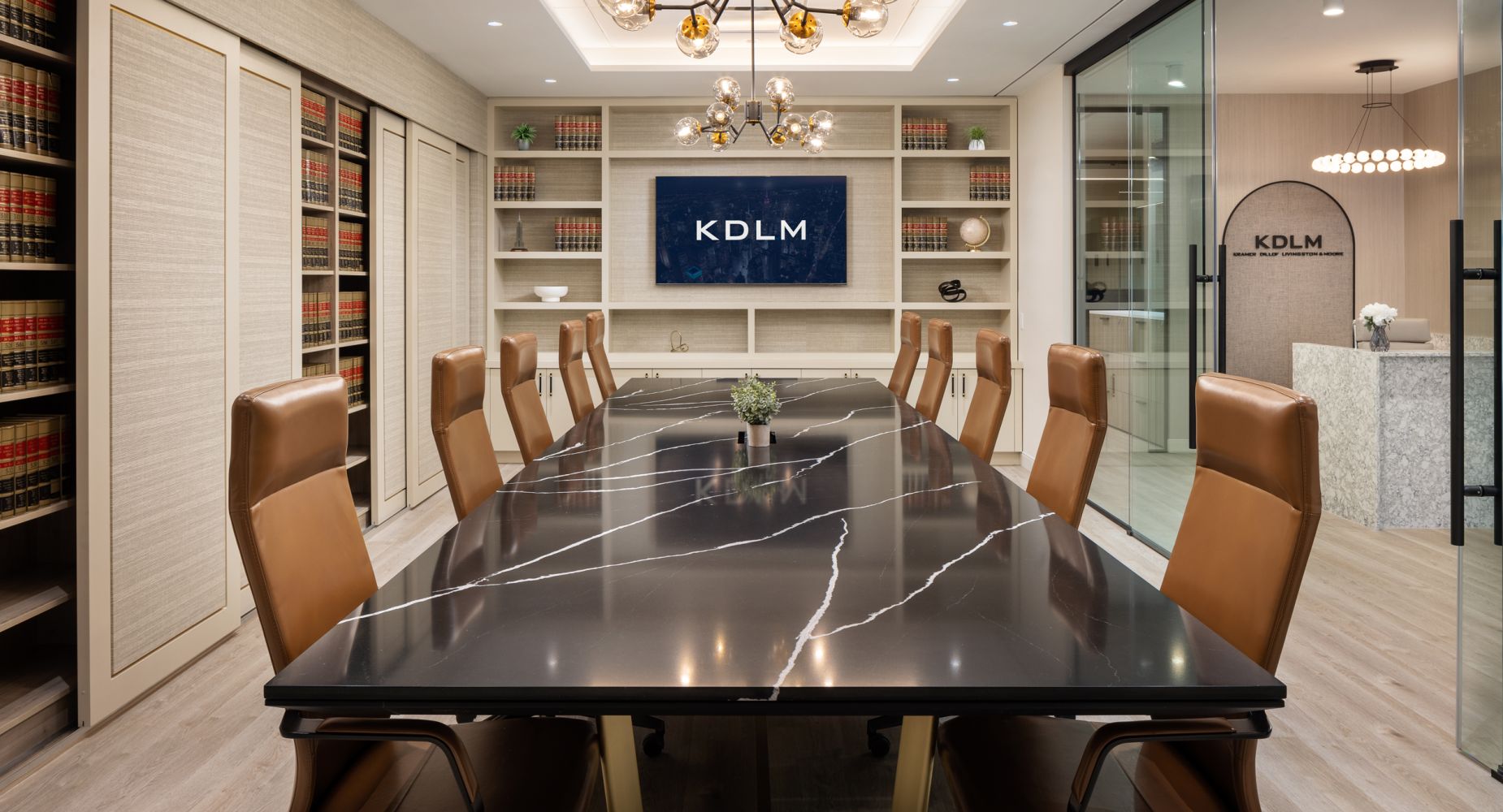 Halo | HALCON Furniture