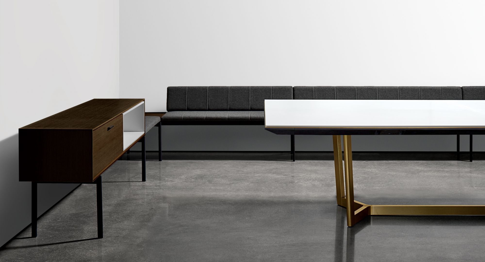 Halo | HALCON Furniture