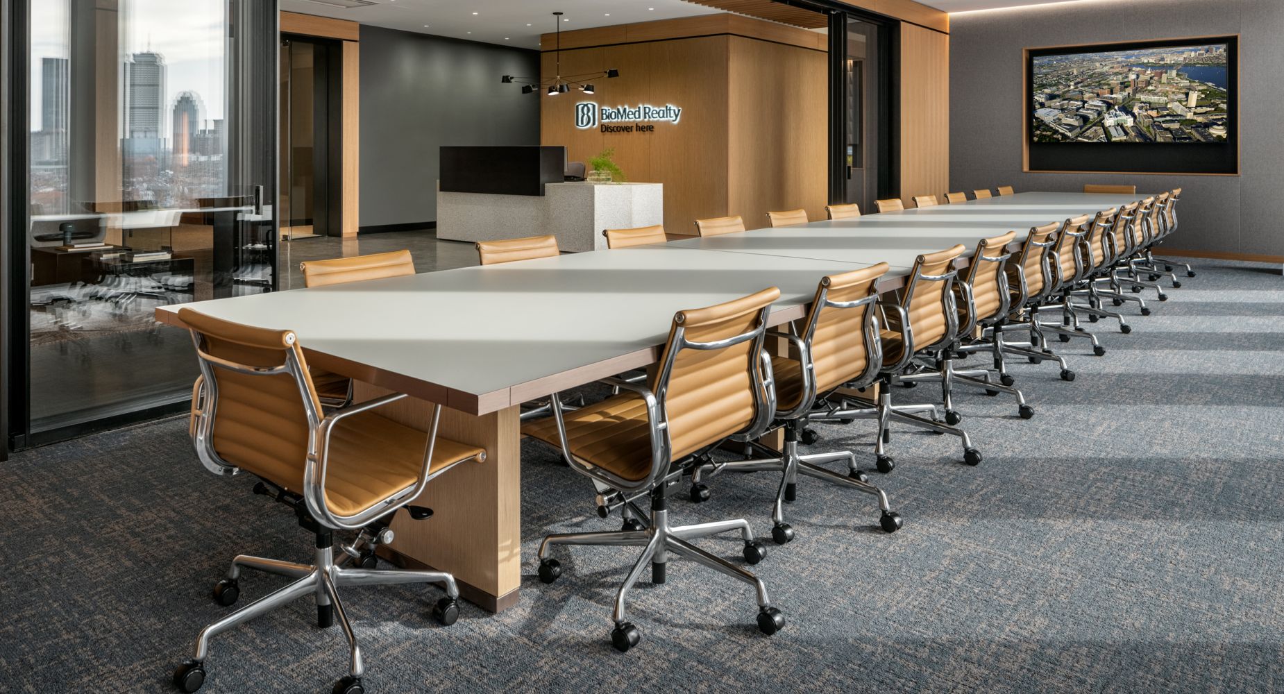 Motus | HALCON Furniture