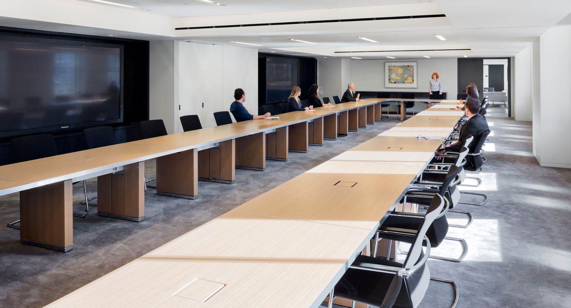 Motus | HALCON Furniture